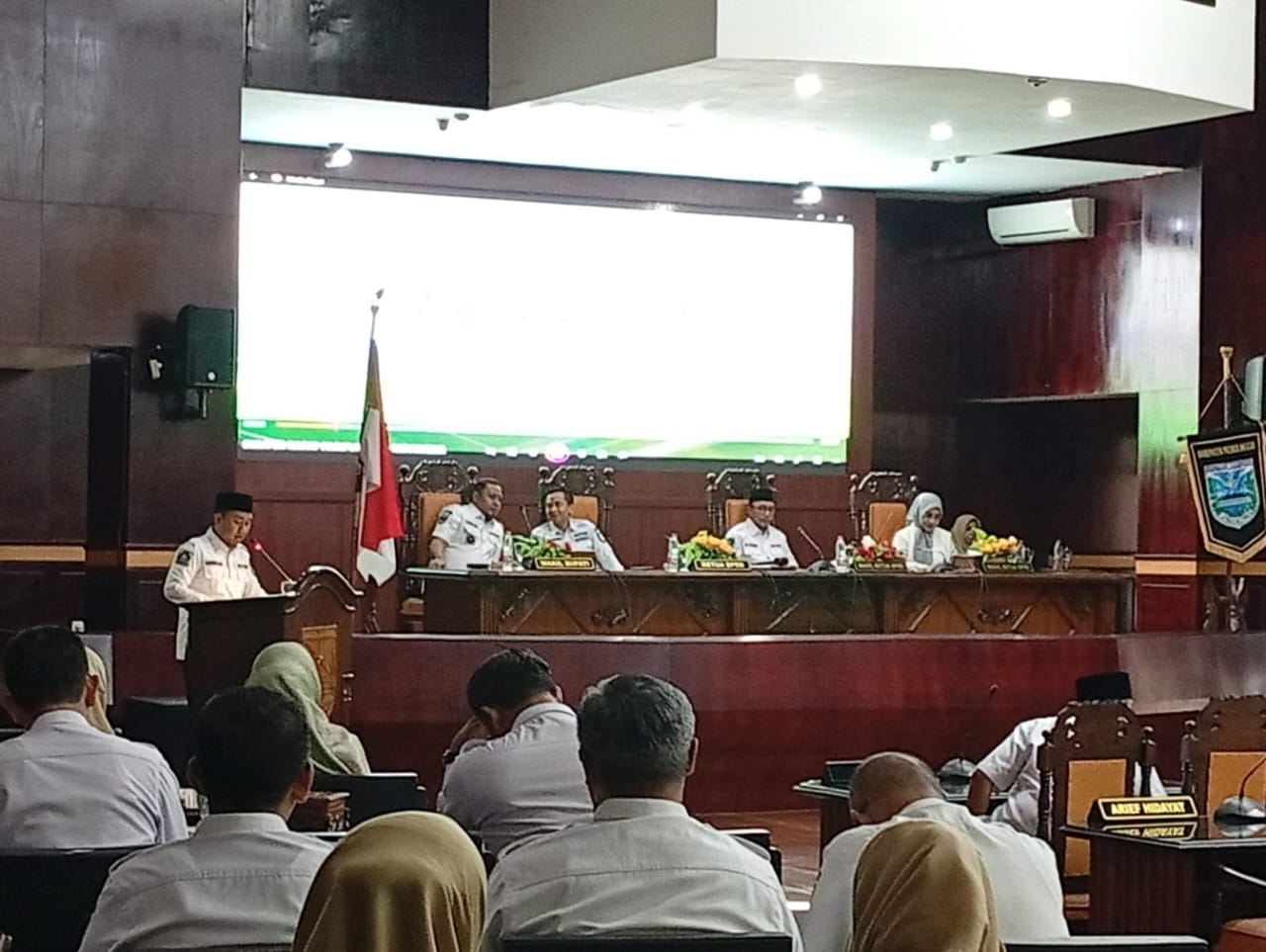 Ini Pandangan Fraksi-fraksi Terhadap Raperda APBD Kabupaten Probolinggo ...